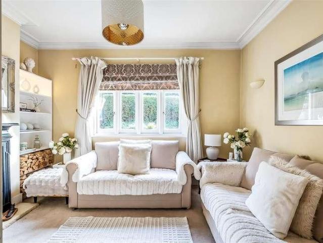 Westerham Road, Oxted, RH8