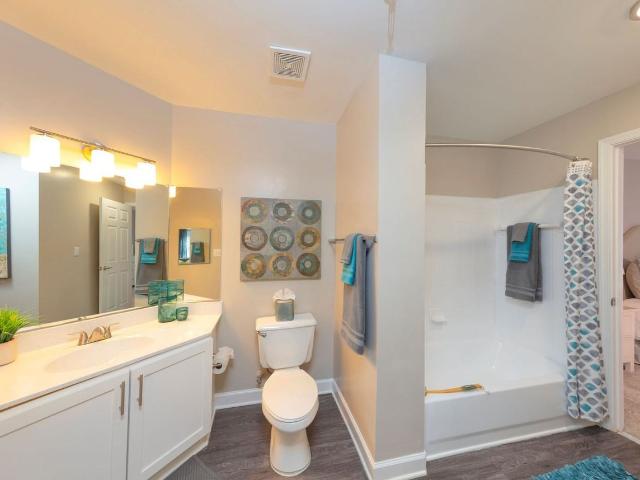 Westerly at Worldgate 3 Bedroom Apartment for Rent at 13000 Wilkes Way, Herndon, VA 20170 Herndon