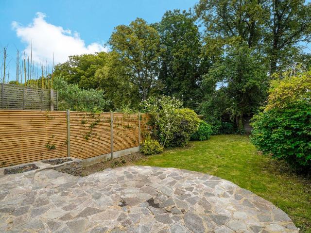 Western Avenue, Acton W3, 6 bed detached house to rent, £975 pcm | PrimeLocation