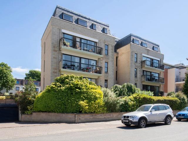 Western Court, Cheltenham GL50, 3 bed flat to rent, £1,750 pcm | PrimeLocation
