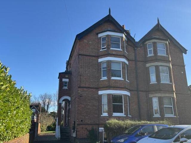 Western Elms Avenue, Reading, 2 Bedroom Apartment