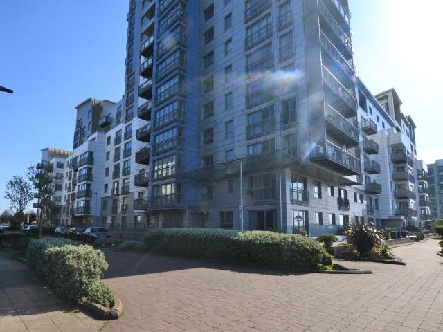 Western Harbour Midway, Edinburgh EH6, 3 bed flat to rent, £1,650 pcm | PrimeLocation
