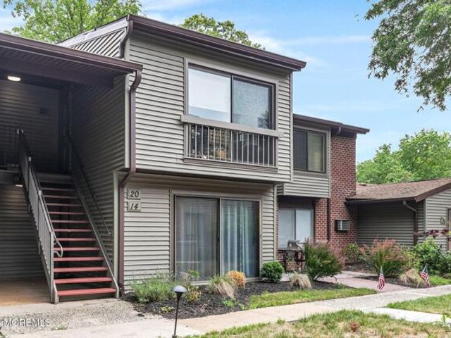 Western Reach, Red Bank, Condo For Sale