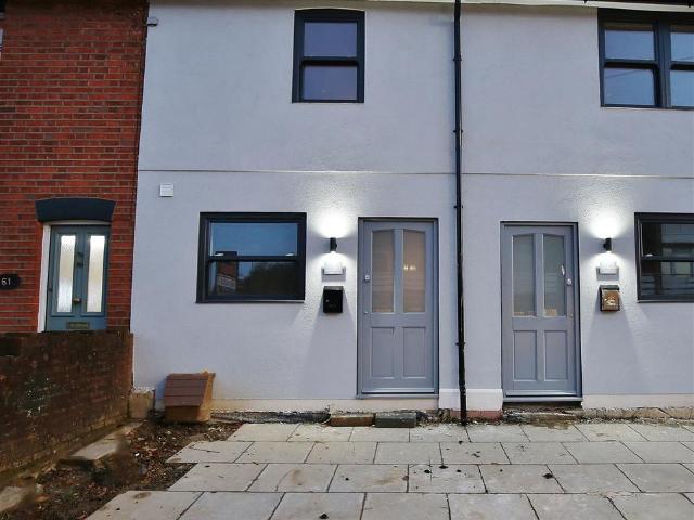 Western Road, Borough Green, Kent TN15, 2 bed terraced house to rent, £1,600 pcm | PrimeLocation