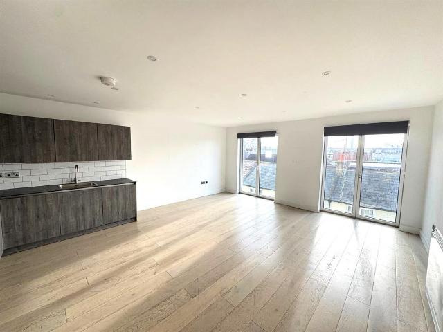 1C, 78A Western Road, Brighton BN1, 1 bed flat to rent, £1,400 pcm | PrimeLocation