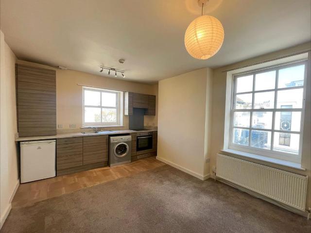Western Road, Brighton BN1, 1 bed flat to rent, £1,500 pcm | PrimeLocation
