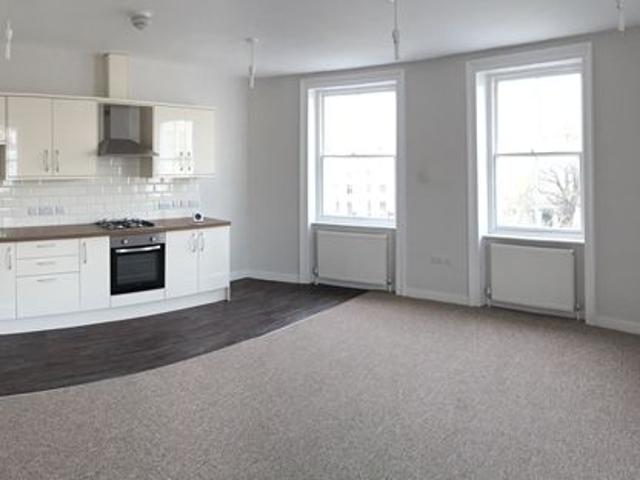 Western Road, Brighton, East Sussex. BN1, 1 bed flat to rent, £1,250 pcm | PrimeLocation