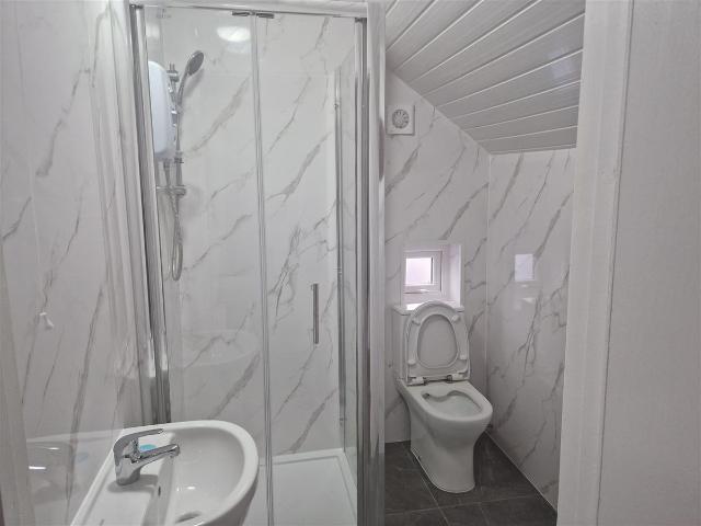 Western Road, Southall UB2, 2 bed property to rent, £1,500 pcm | PrimeLocation