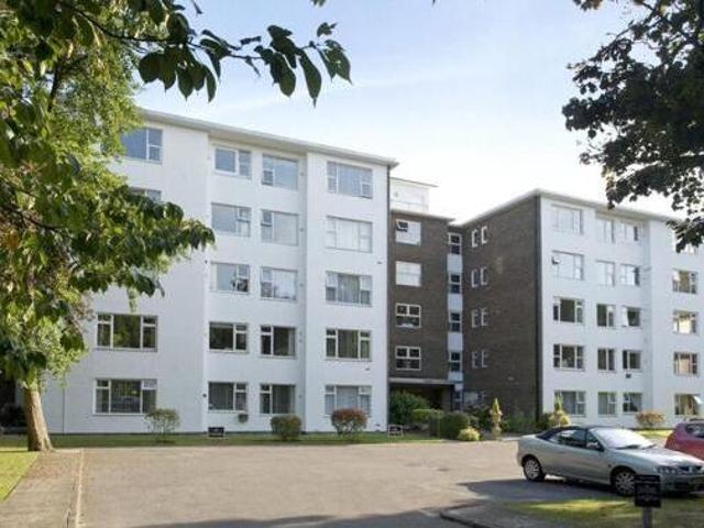 Western Road, Poole, 2 Bedroom Apartment