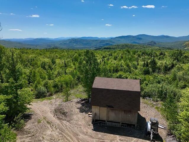 Western View Ln, Rumford, Home For Sale