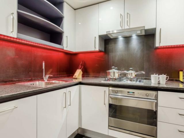 Westferry Circus, Canary Wharf. 2 bed apartment to rent £4,078 pcm £941 pw
