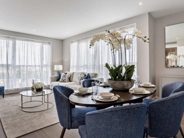 Westferry Circus, Canary Wharf. 2 bed apartment to rent £4,013 pcm £926 pw