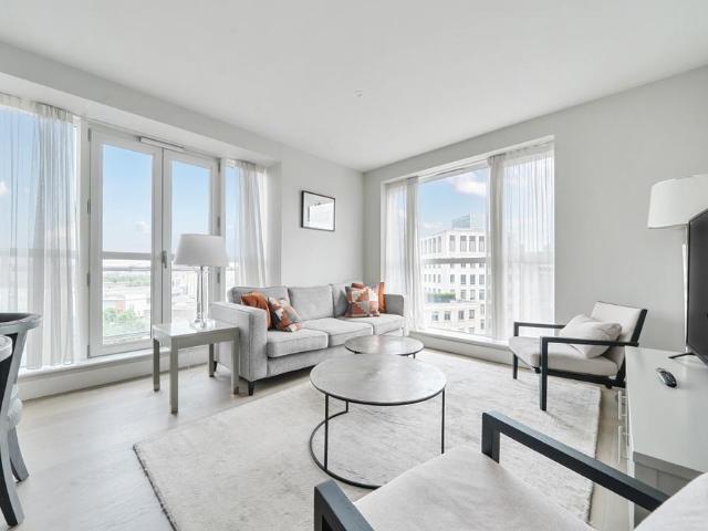 Westferry Circus, E14 2 bed apartment to rent £4,550 pcm £1,050 pw