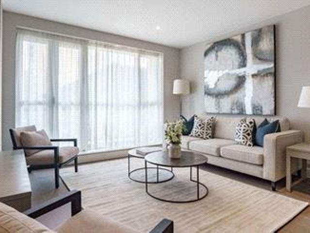 Westferry Circus, London, E14 2 bed apartment to rent £3,913 pcm £903 pw