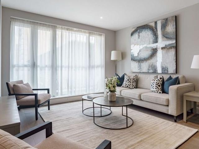 Westferry Circus, London E14, 2 bed flat to rent, £4,000 pcm | PrimeLocation