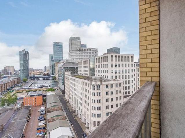 Westferry Circus, London E14 2 bed flat to rent £4,073 pcm £940 pw
