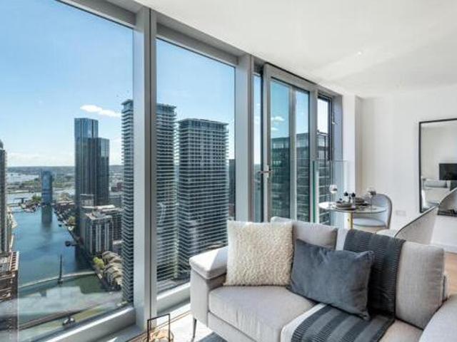 Westferry Road, The Landmark Pinnacle, Isle Of Dogs, Studio Flat For