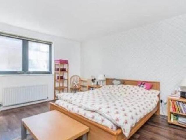Westferry Road, London, 1 Bedroom Apartment