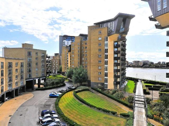 Westferry Road, London E14, 2 bed flat to rent, £2,400 pcm | PrimeLocation