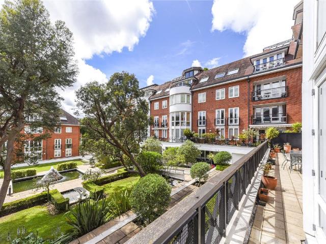 Westfield, 15 Kidderpore Avenue, London NW3, 3 bed flat to rent, £6,348 pcm | PrimeLocation