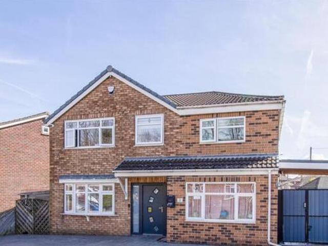 Westfield Court, Horbury, 6 Bedroom Detached