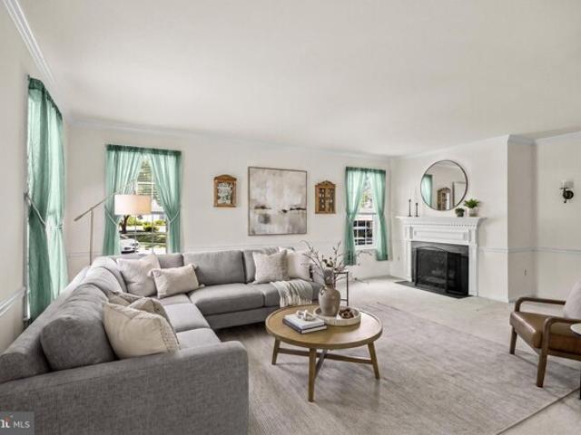 Westfield Dr, Cinnaminson, Condo For Sale
