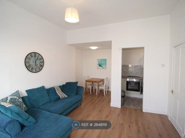 Westfield Street, Edinburgh EH11, 1 bed flat to rent, £1,000 pcm | PrimeLocation
