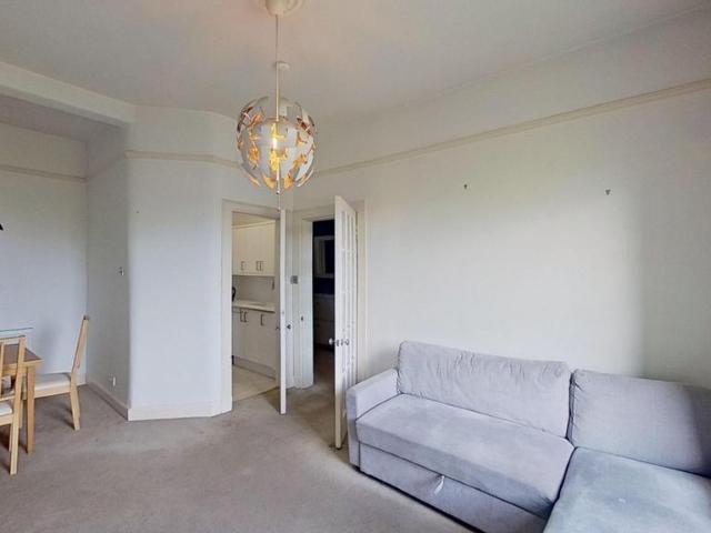 Westfield Road, Edinburgh, EH11 1 bed flat to rent £1,010 pcm £233 pw