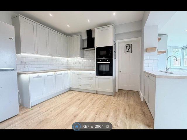 Westfield Road, March PE15, 4 bed semi detached house to rent, £1,300 pcm | PrimeLocation