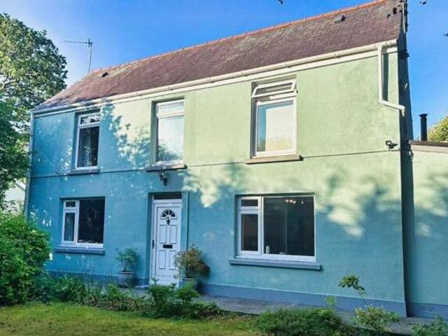 Westfield Road, Saundersfoot, Detached House For
