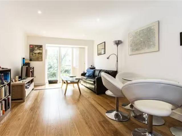 Westking Place, London, WC1H 8AH