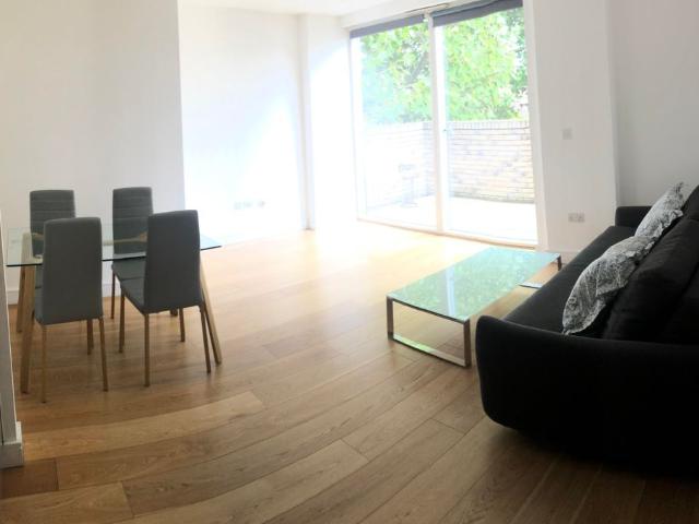 Westking Place, London WC1H, 2 bed flat to rent, £4,100 pcm | PrimeLocation