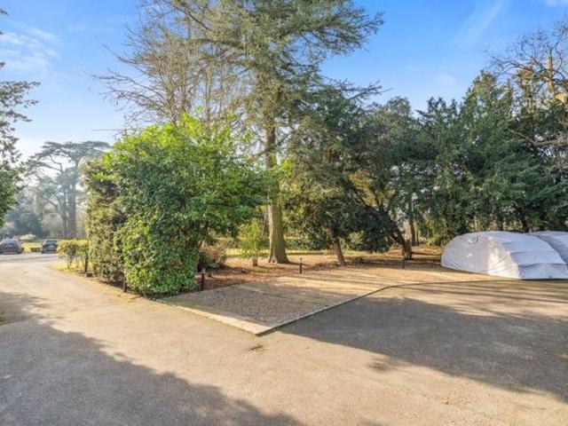 Westhorpe House, Westhorpe Park, Marlow SL7, 2 bedroom flat to rent 69477143 | PrimeLocation