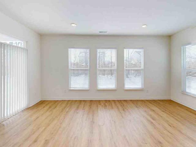 Westhaven at Avon 3 Bedroom Apartment for Rent at 8483 E County Road 200 N, Avon, IN 46123