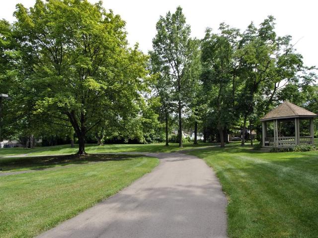 Westhaven Manor 62+ 2 Bedroom Apartment for Rent at 34601 Elmwood St, Westland, MI 48185 Westland