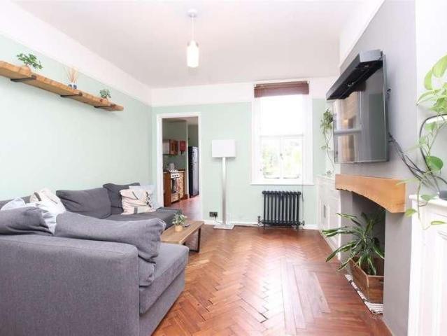 Westhall Road, Bath, BA1
