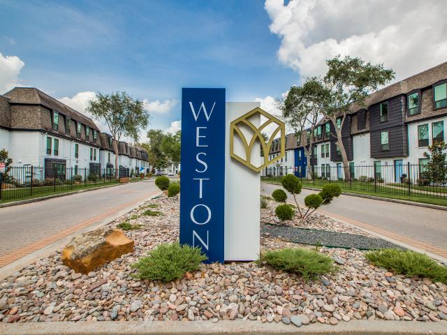 Weston Medical Center Apartments 1 Bedroom Apartment for Rent at 7510 Brompton St, Houston, TX 77025 Braeswood Place