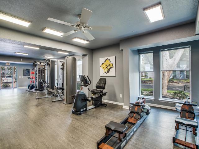 Weston Medical Center Apartments 2 Bedroom Apartment for Rent at 7510 Brompton St, Houston, TX 77025 Braeswood Place