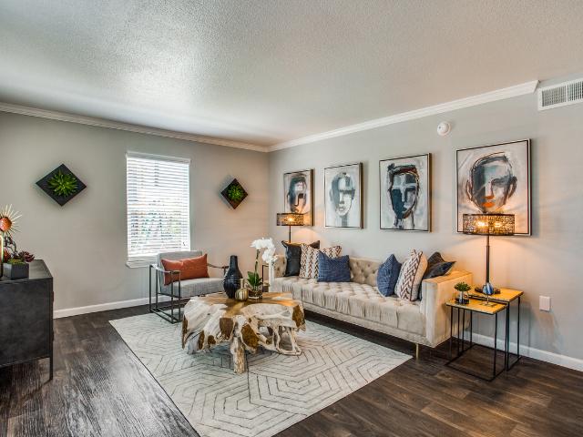 Weston Medical Center Apartments Studio Apartment for Rent at 7510 Brompton St, Houston, TX 77025 Braeswood Place