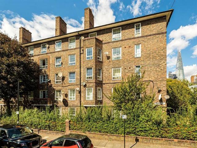 Weston Street, London SE1 2 bed flat to rent £2,200 pcm £508 pw