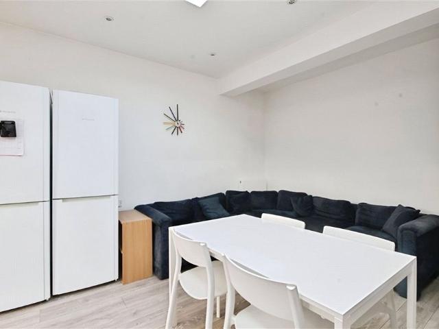 Weston Road, Guildford, Surrey, GU2 8AU