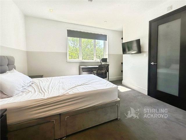 Weston Road, Guildford, Surrey GU2, Room to rent, £995 pcm | PrimeLocation