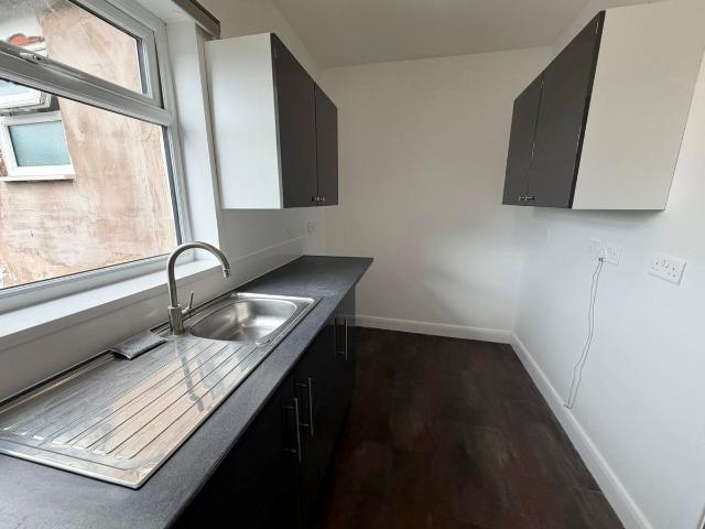Weston Road, Stafford ST16, 3 bed flat to rent, £1,100 pcm | PrimeLocation