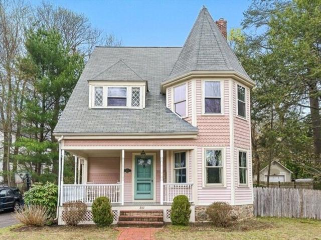 Weston Rd, Wellesley, Home For Sale
