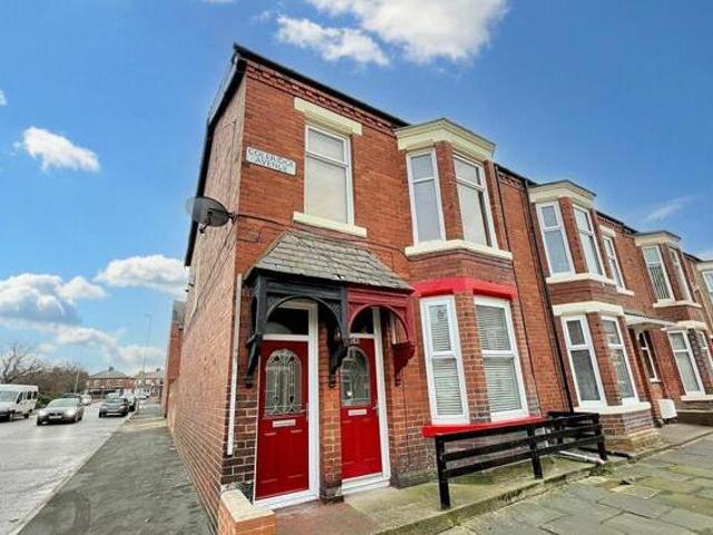 Westoe, Coleridge Avenue, South Shields, 2 Bedroom Flat