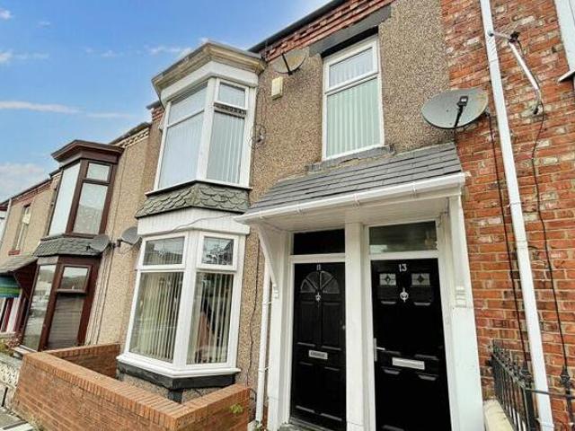 Westoe, Hyde Street, South Shields, 3 Bedroom Flat