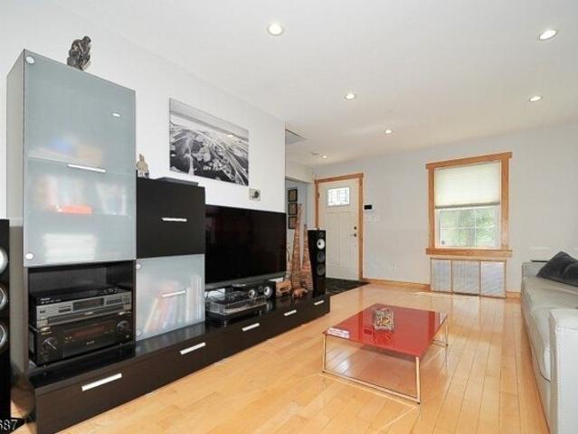 Westover Rd, Linden, Home For Sale