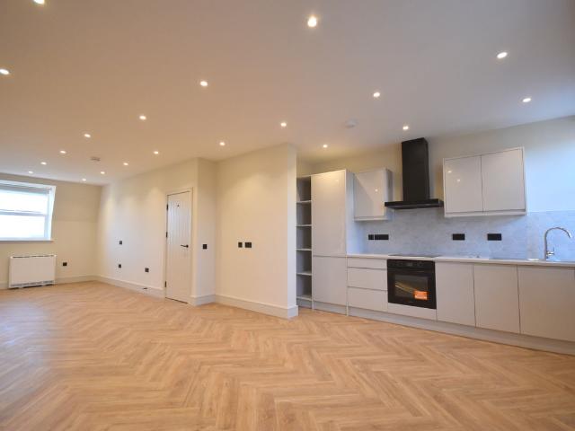 Westow Hill, London SE19, 2 bed flat to rent, £2,300 pcm | PrimeLocation