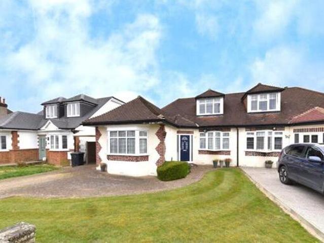 Westland Drive, Brookmans Park, 2 Bedroom Semi detached