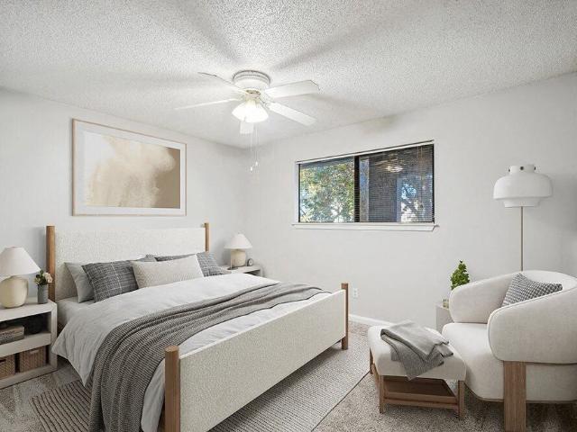 Westland Park 2 Bedroom Apartment for Rent at 6710 Collins Rd, Jacksonville, FL 32244 Duclay